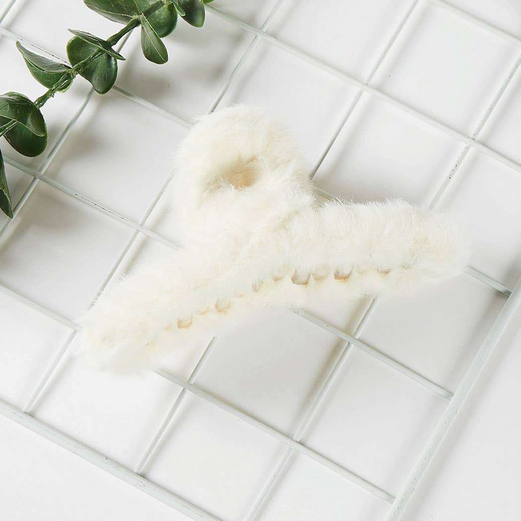 Solid Furry Single Knot Hair Claw white | BURNT SILK